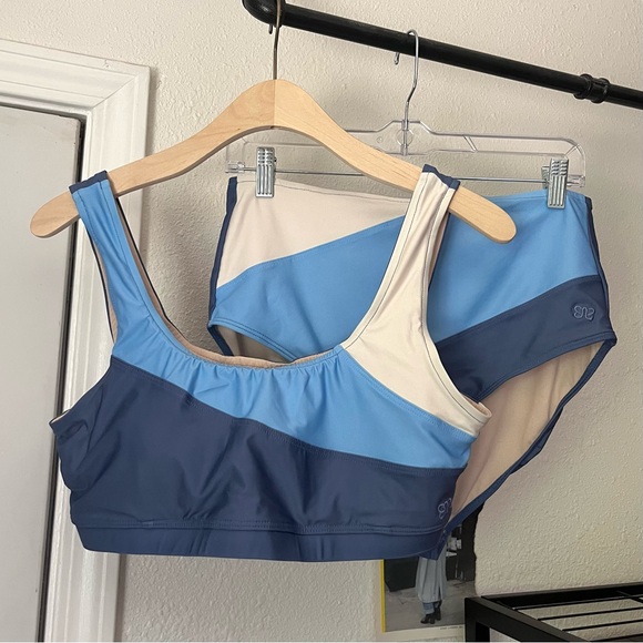 Albion | Swim | Albion Blue Cream Colorblock Knit Swim Beach Beachy ...